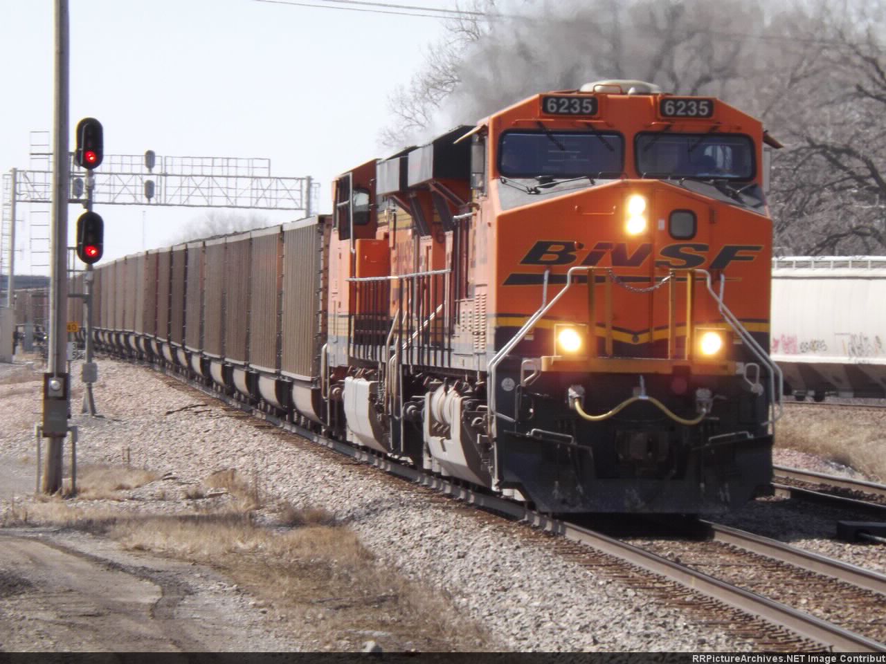 BNSF 6235